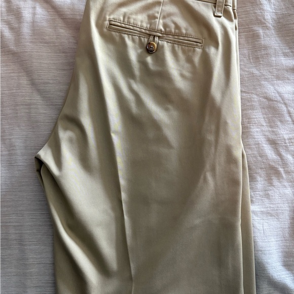 GAP | Pants | Cream Chinos With Classic Cut And Smooth Fabric | Poshmark